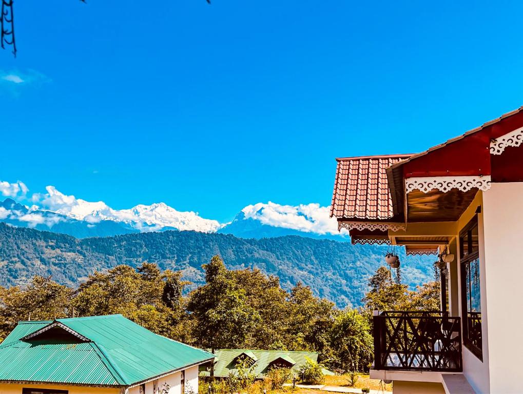 Emaho Boutique Resort, Dentam (updated prices 2026)