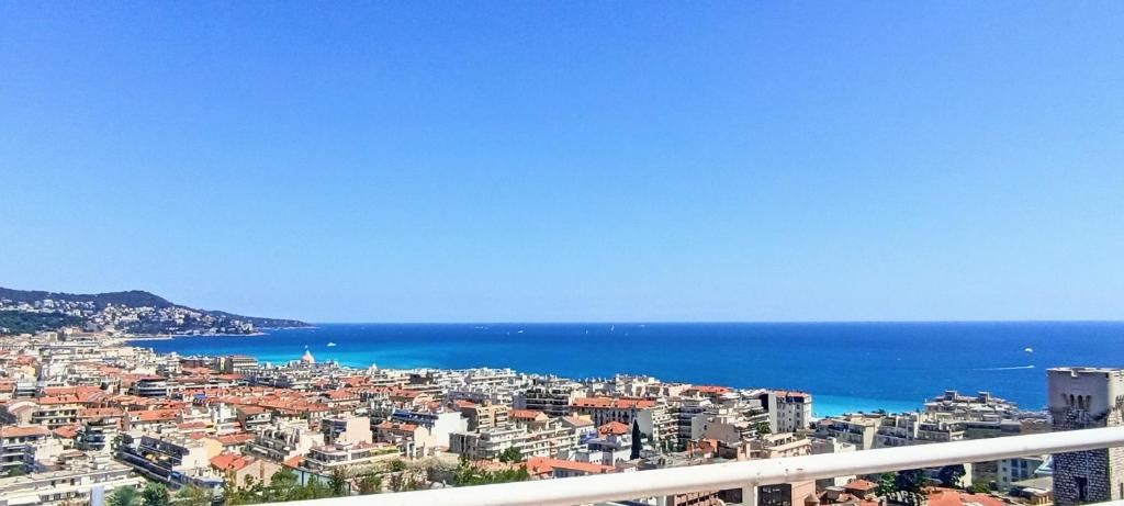 Chambre vue Nice & mer, Nice (updated prices 2026)