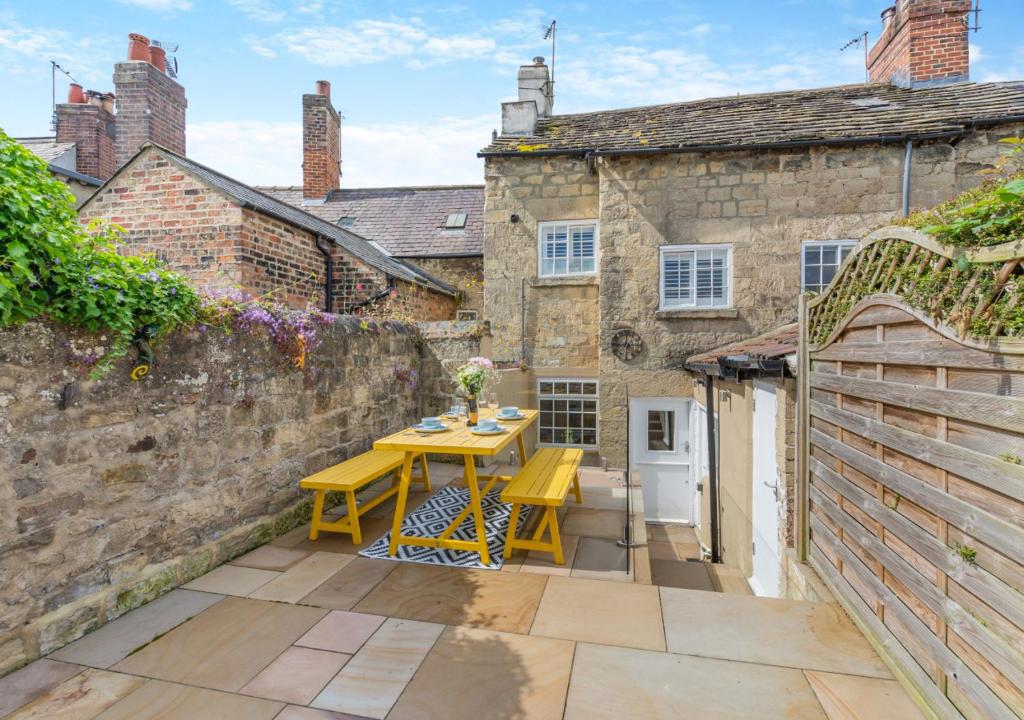Castle Yard Cottage, Knaresborough (updated prices 2025)