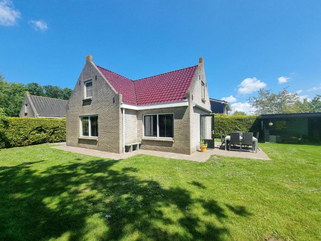 't Wad, Tzummarum (updated prices 2025)