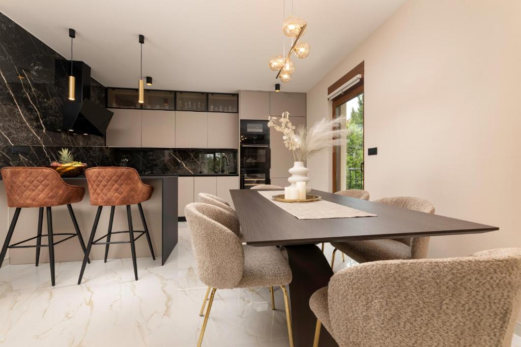 88 TREES Luxury Apartment, Malinska (updated prices 2025)