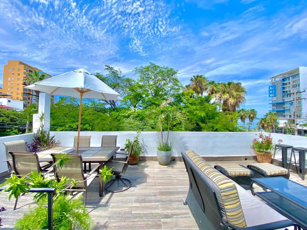 Ecosuite 2, Near the beach and shared terrace., Mazatlán (updated ...