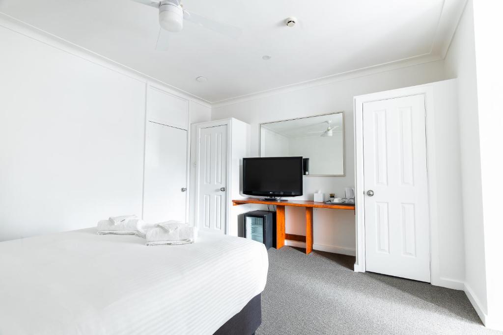 Unanderra Hotel, Unanderra (updated prices 2026)