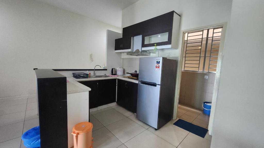 Imago The Loft 7 to 10 pax 2 bathroom 2 to 3 bedroom - LSS HomeStay ...