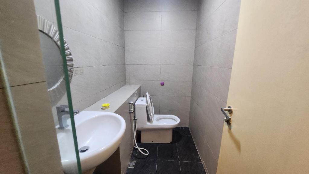 Imago The Loft 7 to 10 pax 2 bathroom 2 to 3 bedroom - LSS HomeStay ...