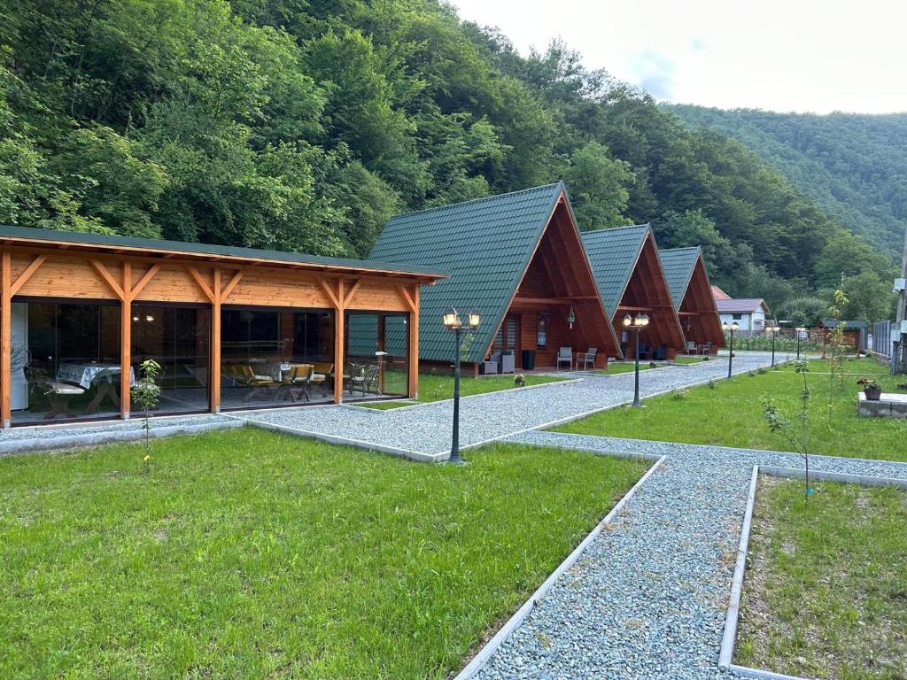 Satul de Vacanța Carla, Stremţ (updated prices 2026)
