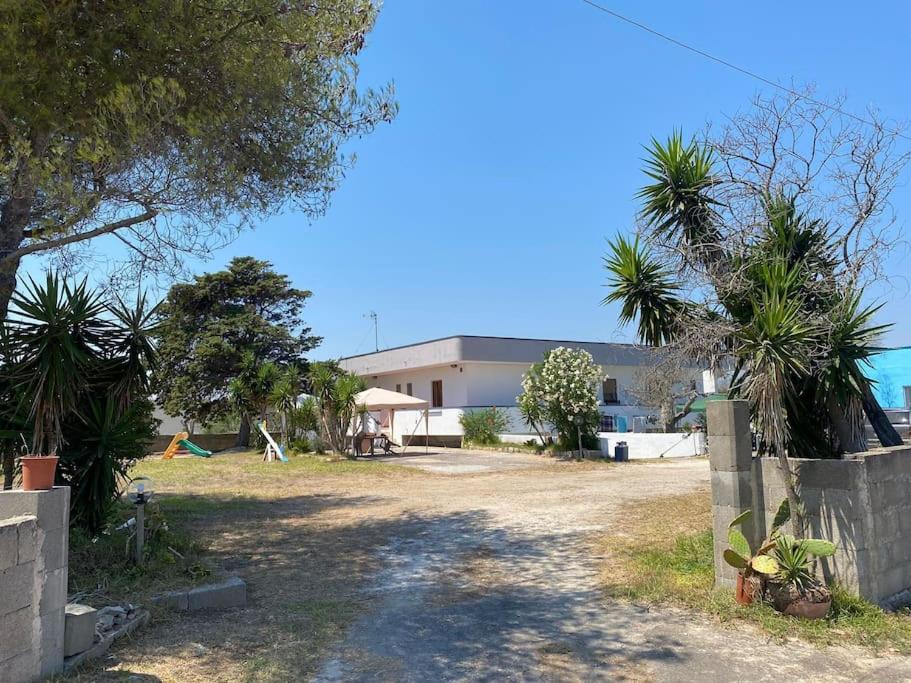 Una vacanza che inizia sin dal primo giorno....., Torre Specchia ...