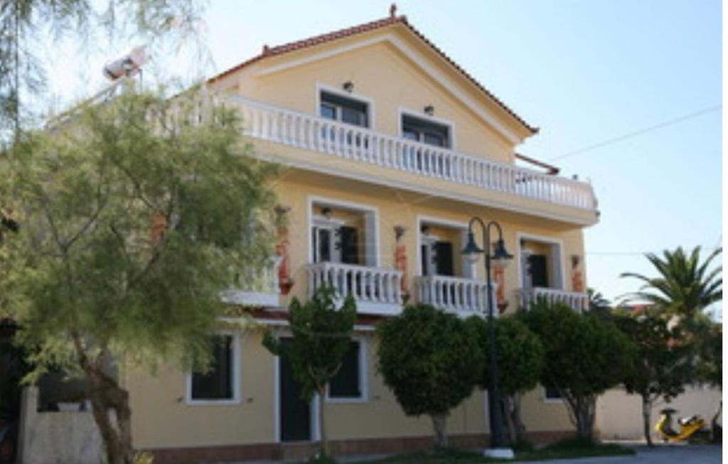 Κaryatis studios lixouri, Lixouri (updated prices 2026)