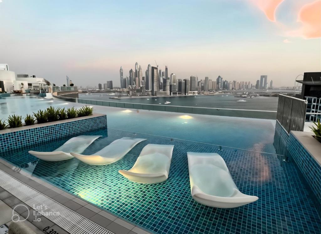 Signature 1 Bed at Seven Palm with Infinity Pool, Dubai (updated prices ...