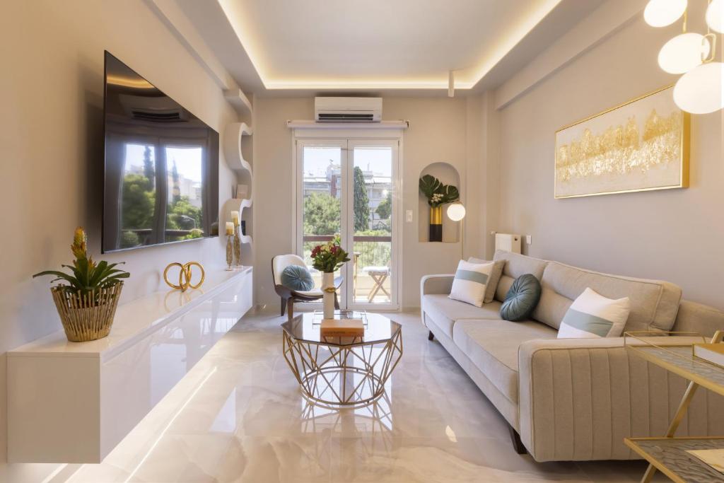 Chrisostomou Square 14 Gold Apartment, Athens (updated prices 2024)