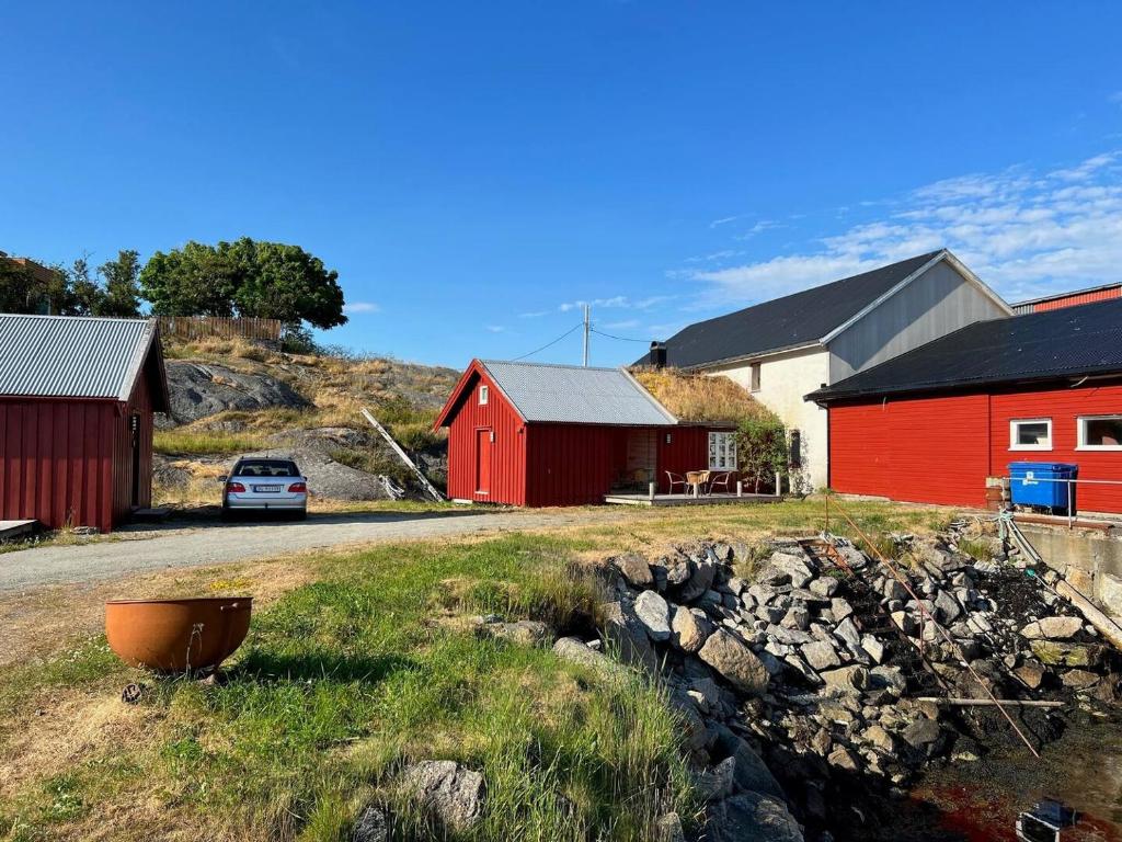 Tradisjonell Rorbu i fiskeværet Ballstad, Ballstad (updated prices 2025)