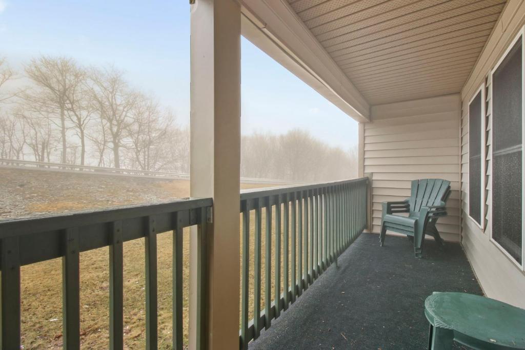 301 Pinnacle Inn Rd Unit 3121 by Carolina Stays, Beech Mountain ...