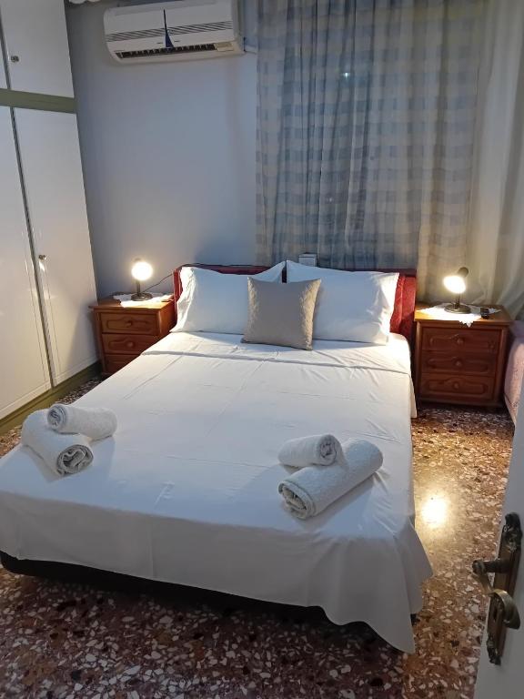 Katerina's Apartments Kini, Kini (updated prices 2025)