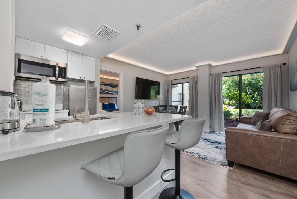 2 Suites at The Enclave Near Universal, Orlando (updated prices 2026)