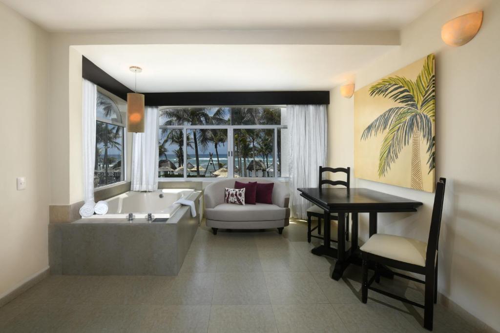 Hidden Beach Resort Au Naturel Adults Only Catamarán Cenote And More
