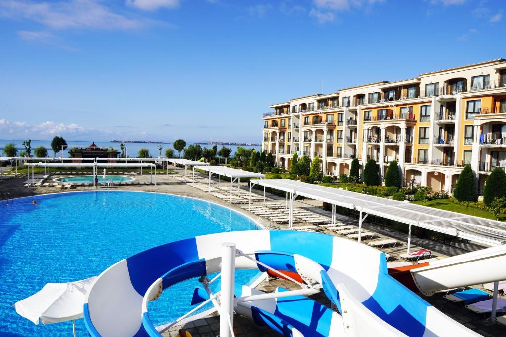 Apartment Premier Fort Beach hotel F1 420, Sveti Vlas (updated prices 2025)