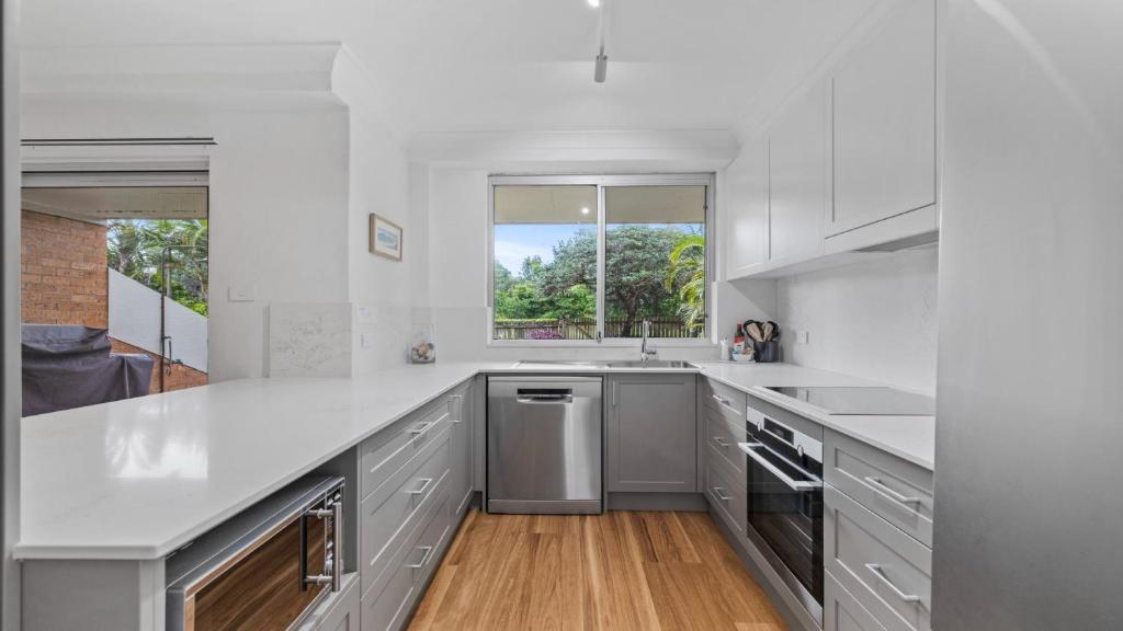 Seacrest 2 Cabinets | Cabinets Matttroy