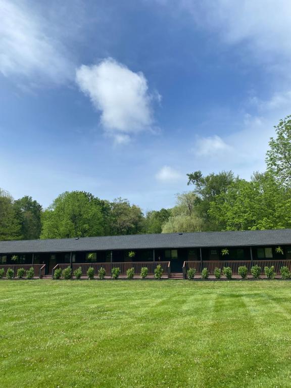 Willow Pond Motel, Catskill (updated prices 2024)