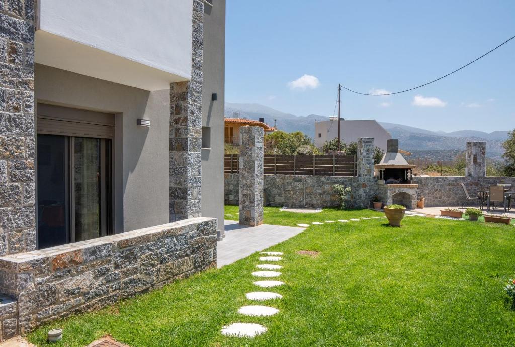 Villa Leandros Premium Suites, Sissi (updated prices 2025)