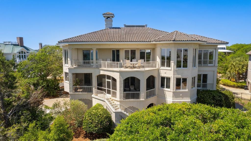 Holiday home Vacation in luxury and style with sweeping ocean views at ...