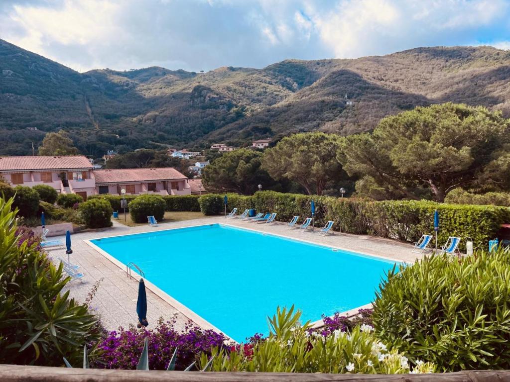 Cala Rossa 6 Pool&Beach a Nisporto, Nisporto (prezzi aggiornati per il ...