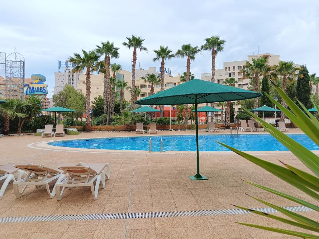 Ayf terraza con vistas a las carrozas magic world, Oropesa del Mar ...