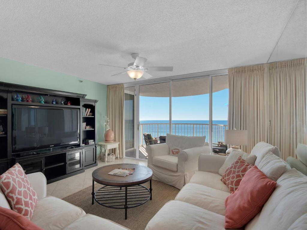 Hidden Dunes Condominium 1102 by Newman-Dailey, Destin (updated prices ...