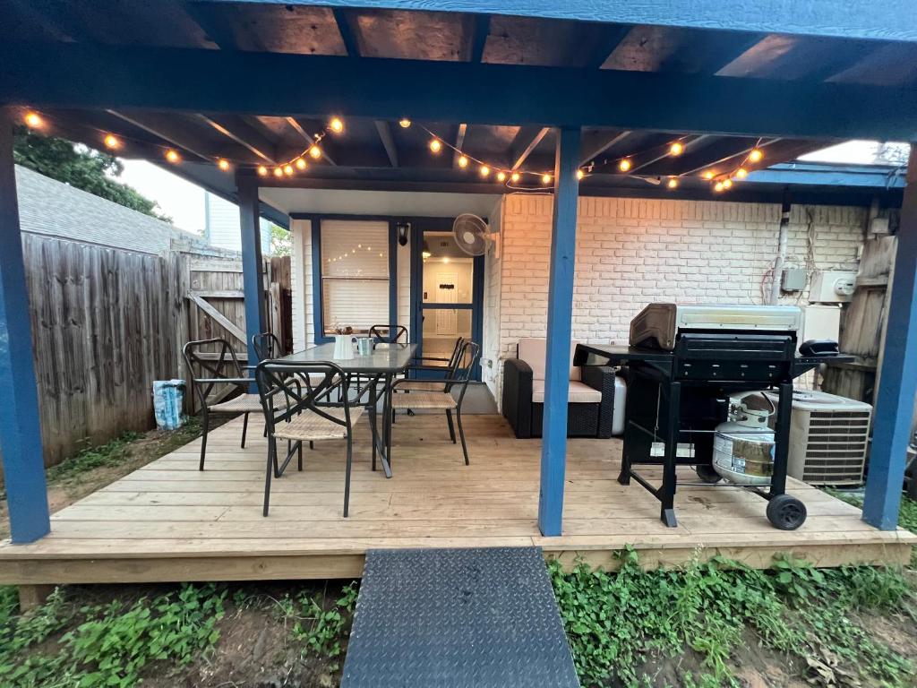 2 Bedroom Duplex with King Suite near AT&T Stadium, Arlington (precios ...