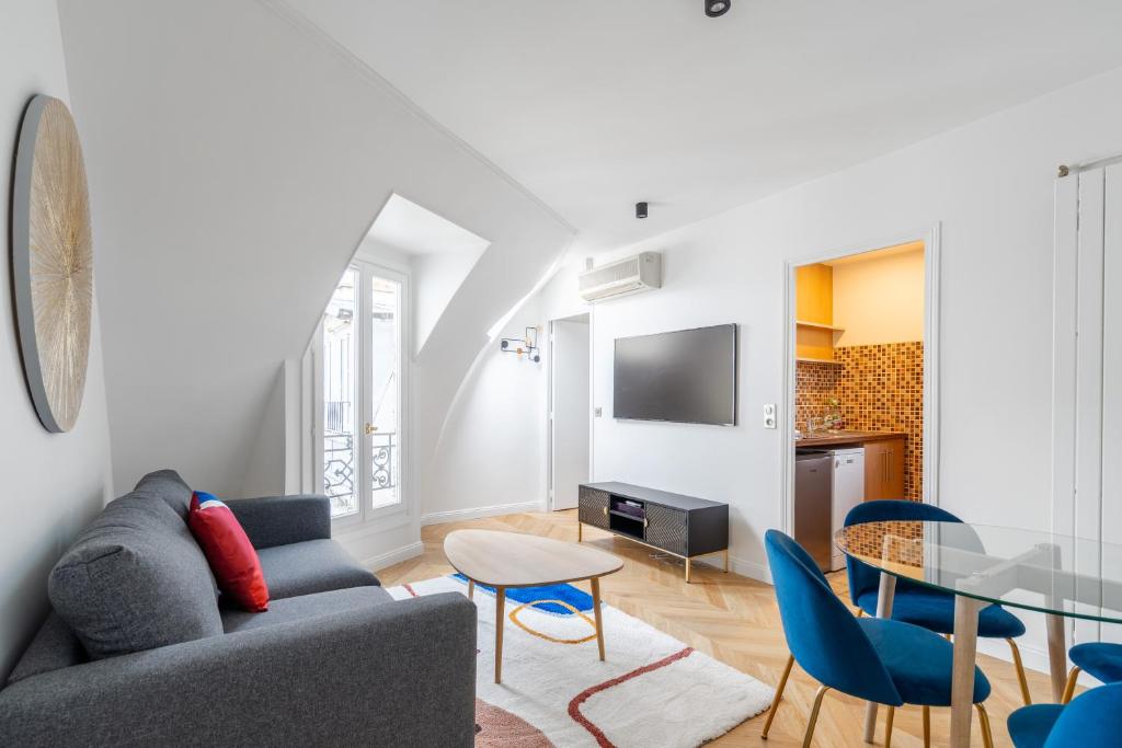 Le Cardinal- Passy Tour Eiffel à pied -7 personnes- Logement ...