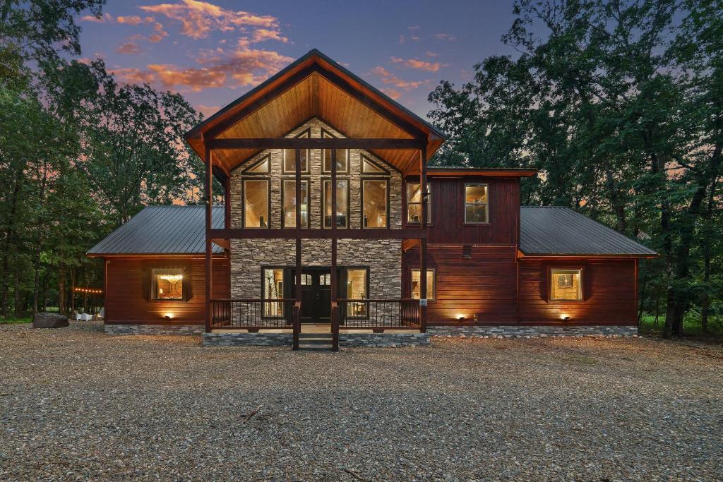 Meadows Edge Cabin, Broken Bow (updated prices 2026)