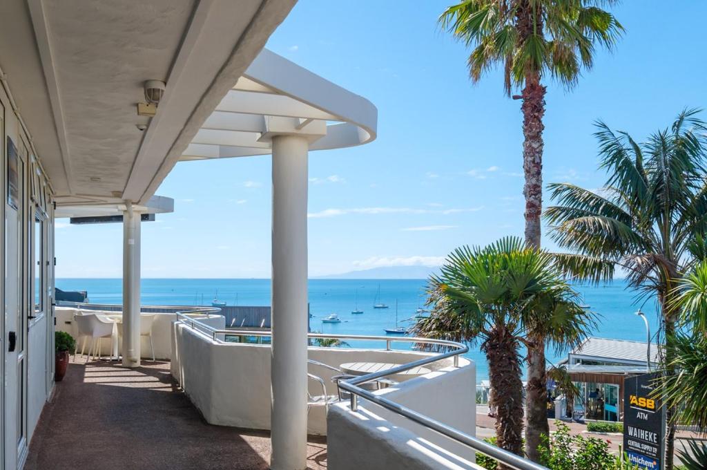 Apartment Oneroa Central with Sea Views, Oneroa (updated prices 2025)