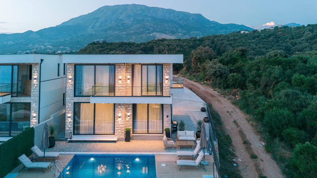 Omena Luxury Villas, Bar (bijgewerkte prijzen 2026)