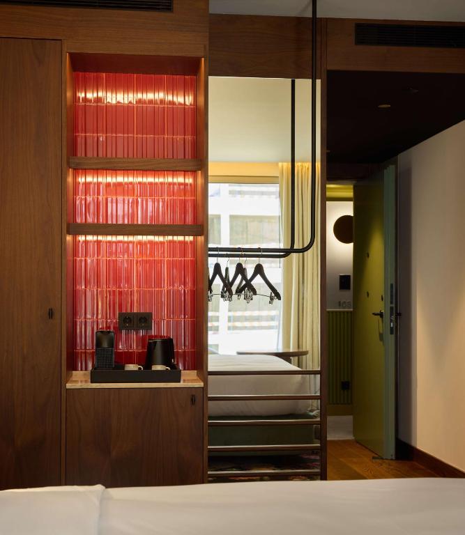 DUO Hotel Lisbon, Curio Collection by Hilton, Lisbon (updated prices 2025)