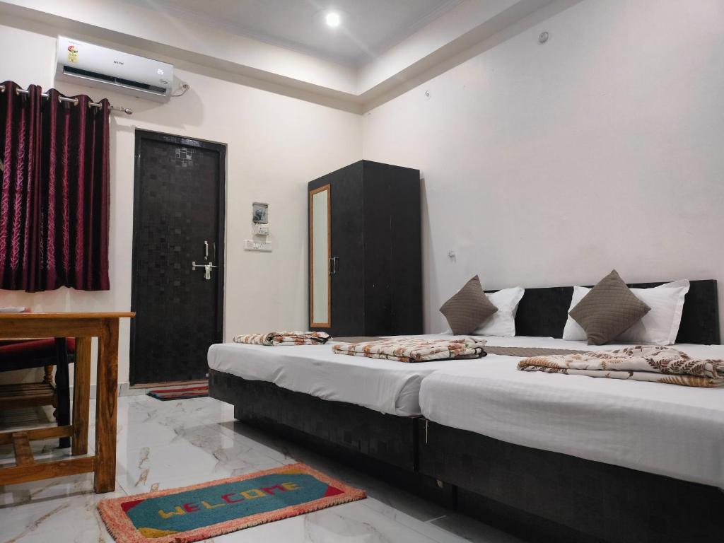 Hotel Dev Inn Ayodhya, Ayodhya (updated prices 2025)