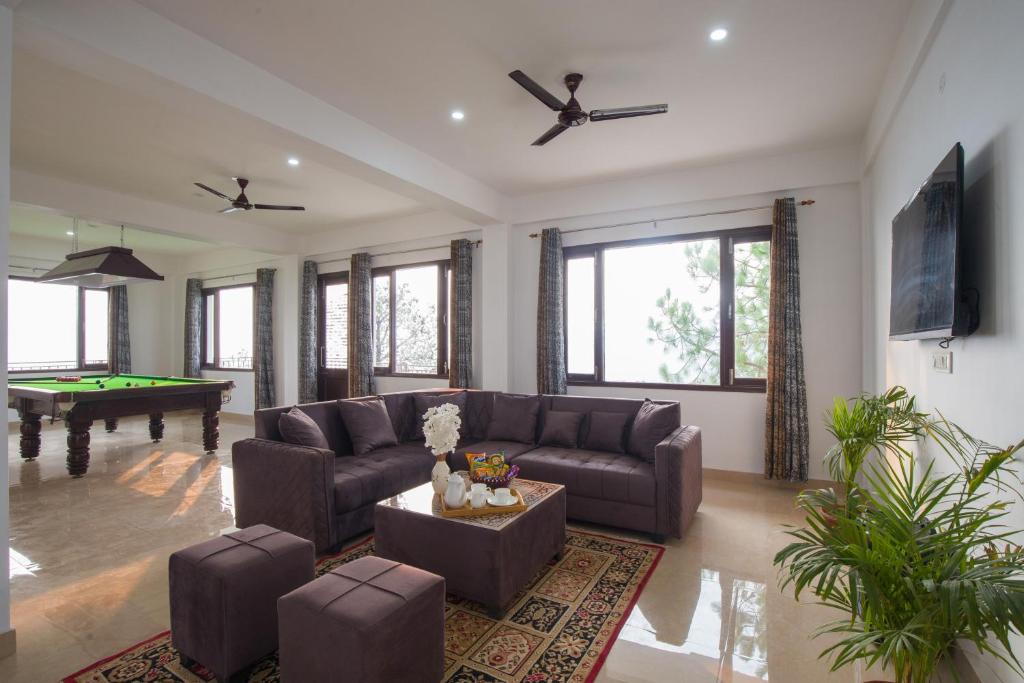 Alaya Stays 5 BHK with Hill View - Querencia, Kasauli (updated prices 2025)