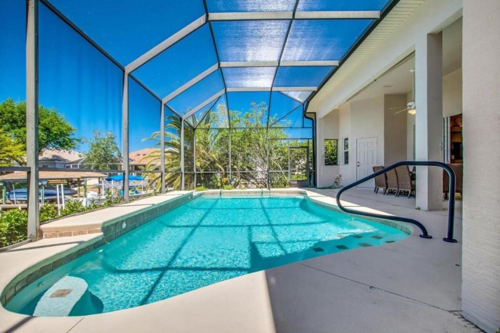 Dockside spacious home with private dock and boat lift, Palm Coast ...