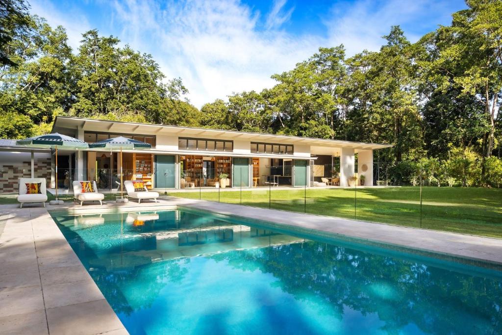 Pine Mountain - luxury rural estate with pool, Binna Burra ...