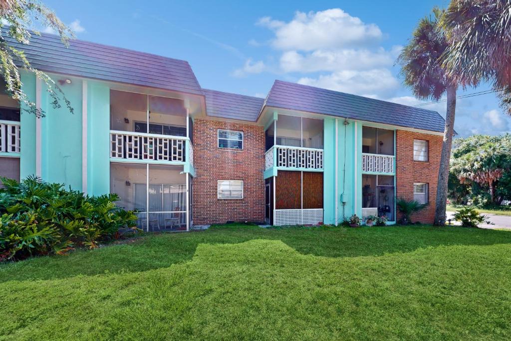 Pendleton, Eustis (updated prices 2025)