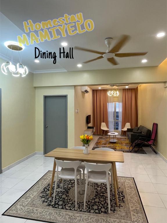 Homestay MAMIYELO at Apartment Trifolia 1, Klang - Islamic compliance ...