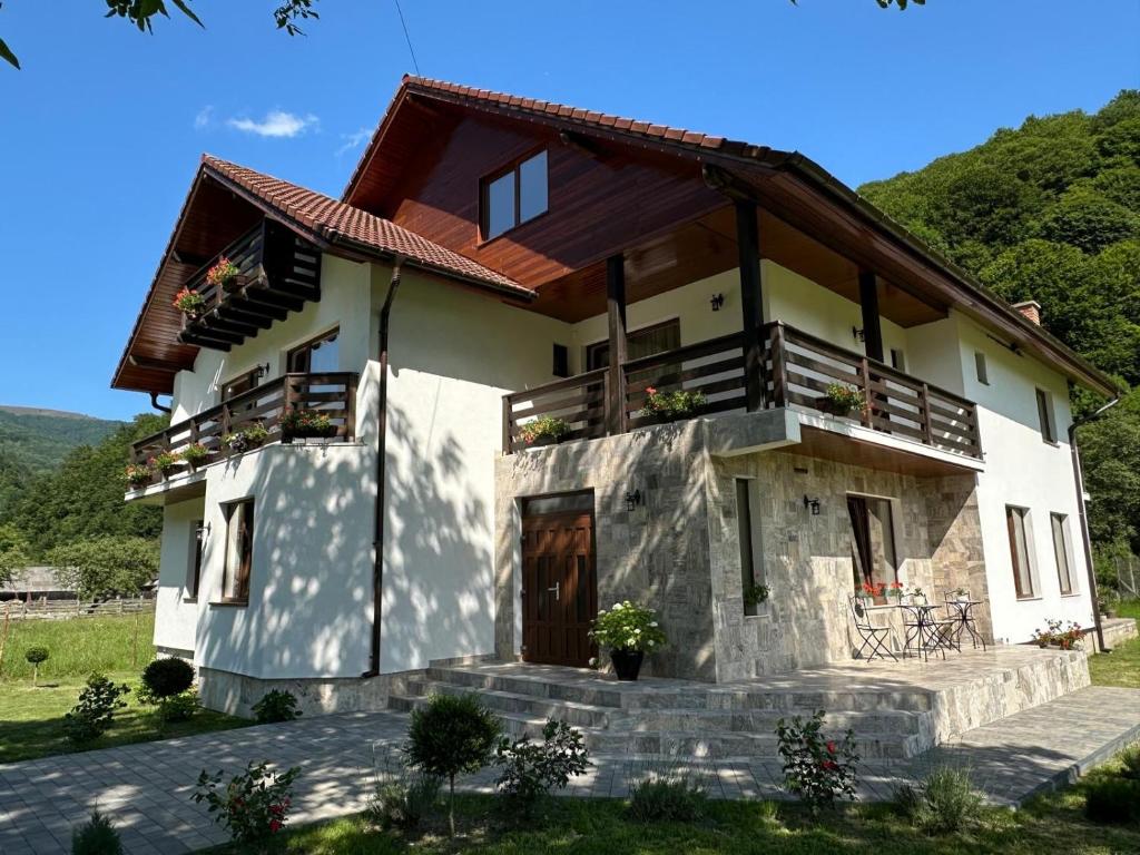 Old River, Rau Sadului (aktualisierte Preise für 2025)