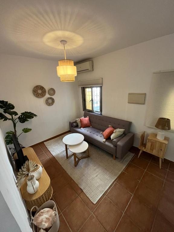 Casa en el centro de Los Boliches, Fuengirola (updated prices 2024)