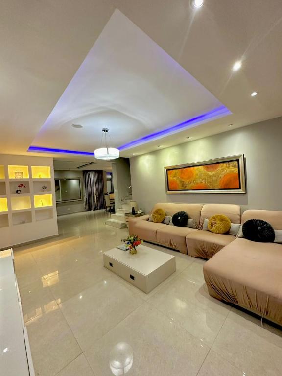 Dynamic Charis, Lagos (updated prices 2026)