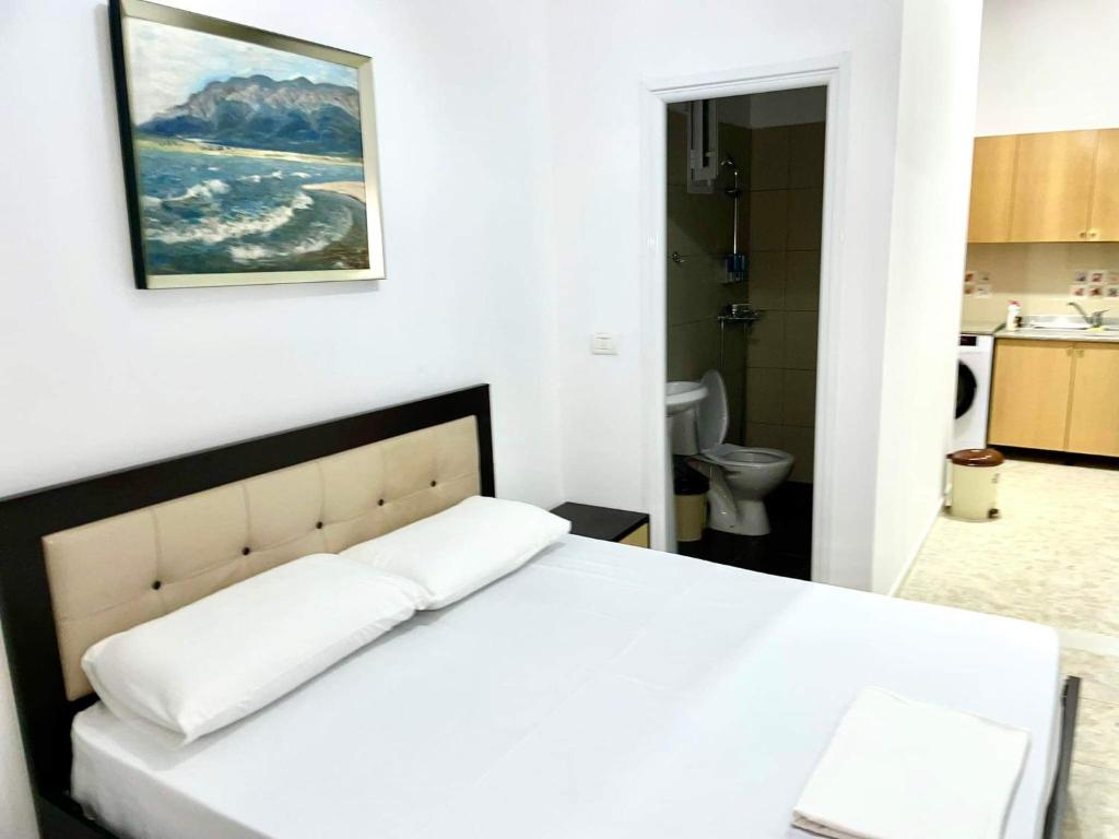 Victor House, Vlorë (updated prices 2025)