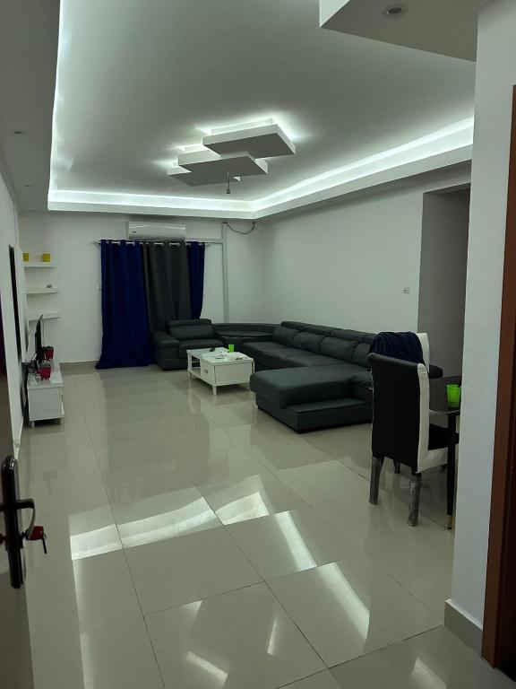 Beautiful 3-Bedroom Apartment-- in Kilamba - Luanda, Camama (актуальные ...