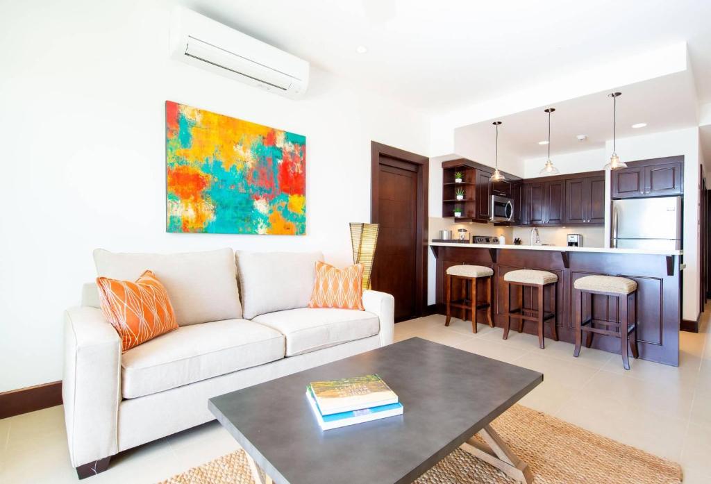 360 Splendor 304-Ocean View Condo-Breakfast Included!, Playa Flamingo ...