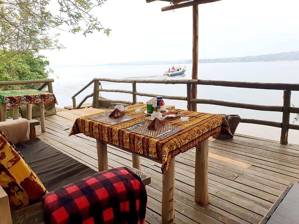 Tilapia Lodge, Lulongo (updated prices 2026)