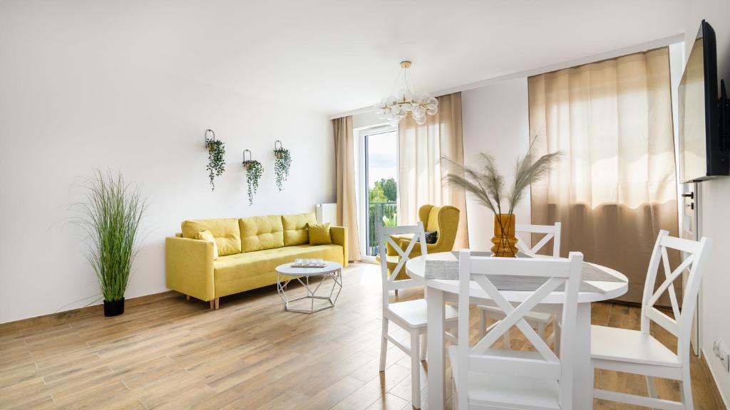 TRIMARE Apartamenty Piamola, z basenem i bilardem, bezpłatne solarium ...