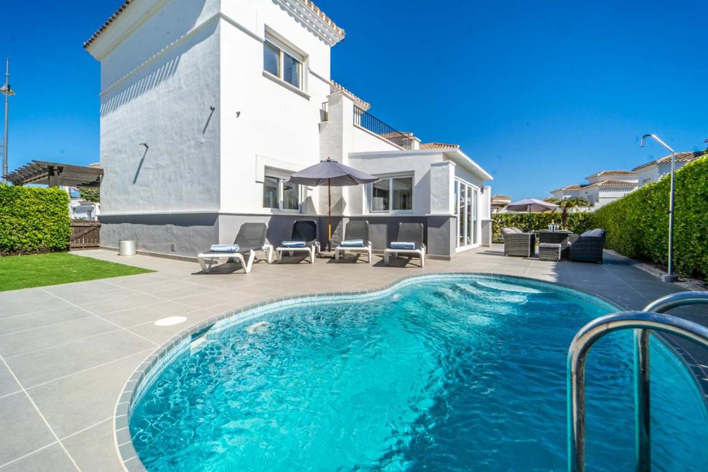 Paradise Palm Villa, Roldán (updated prices 2026)