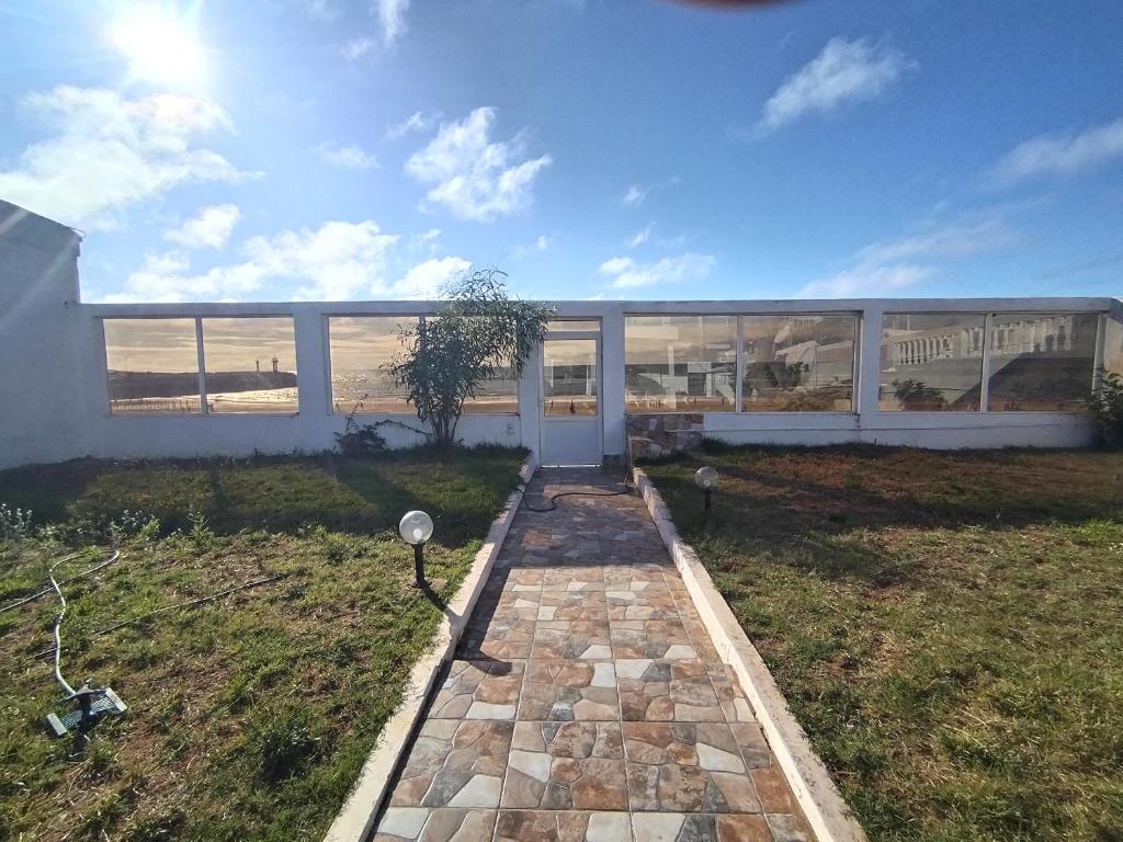 Villa en bord de mer, Plage sables d'or Harhoura, El Harhoura (precios ...