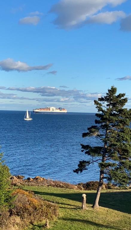 Ocean Sunrise,Beach Front,20 Minutes to Halifax, Portuguese Cove ...